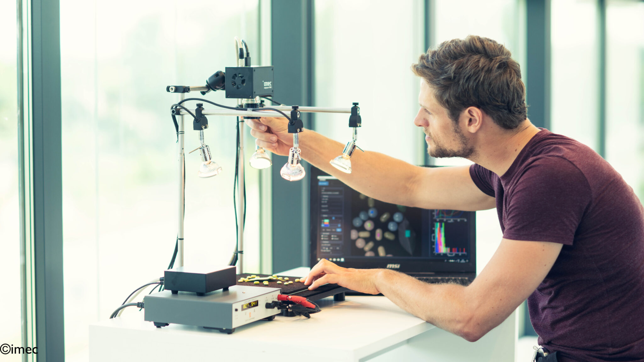 Snapscan VNIR Hyperspectral Imaging Camera - Scientific Imaging, Inc.